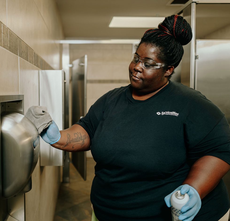 ServiceMax - Where Cleanliness Meets Commitment